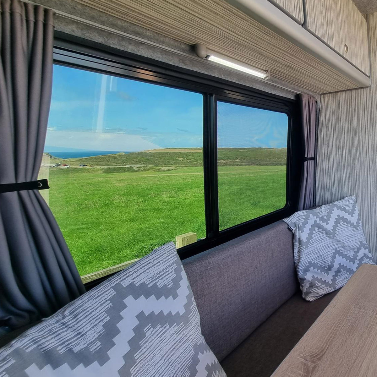 For Mercedes Sprinter Premium Window Curtains - Black/Grey - CREATE YO ...