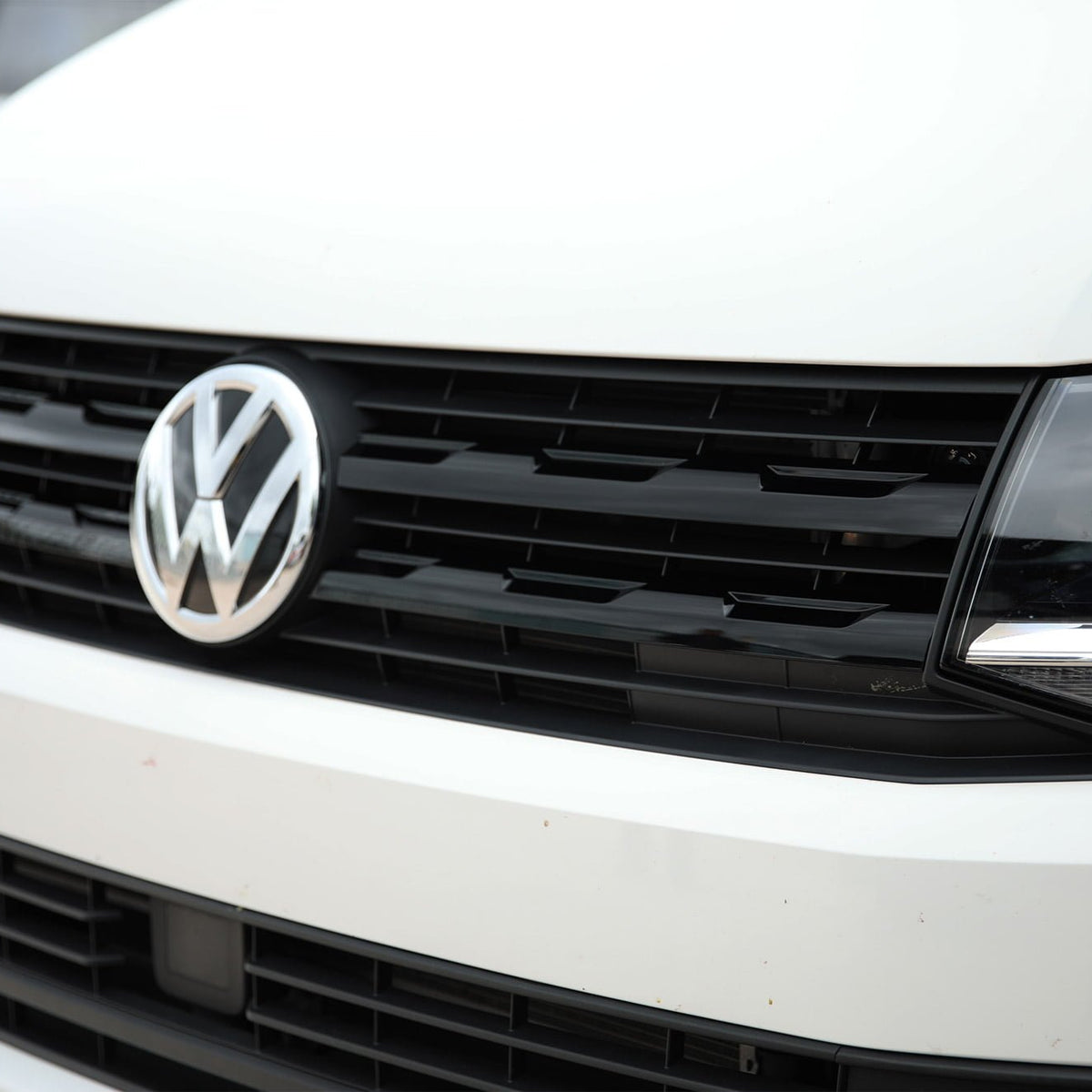 For VW Transporter T6 R-Line Front Grille Trims - Gloss Black Painted ...