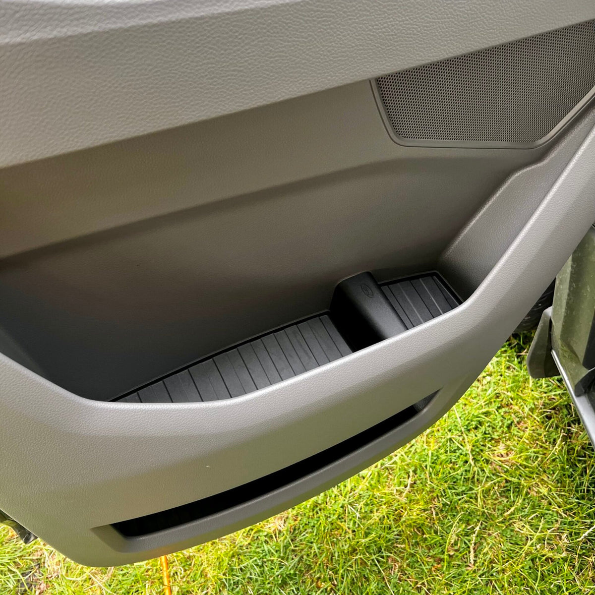 For VW Crafter New Shape Rubber Door Liner Pocket Inserts Black – Van-X