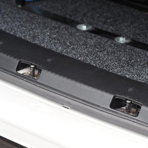 For VW T6 V2 Transporter Rear Threshold Cover Barndoor / Twin Door Pla ...
