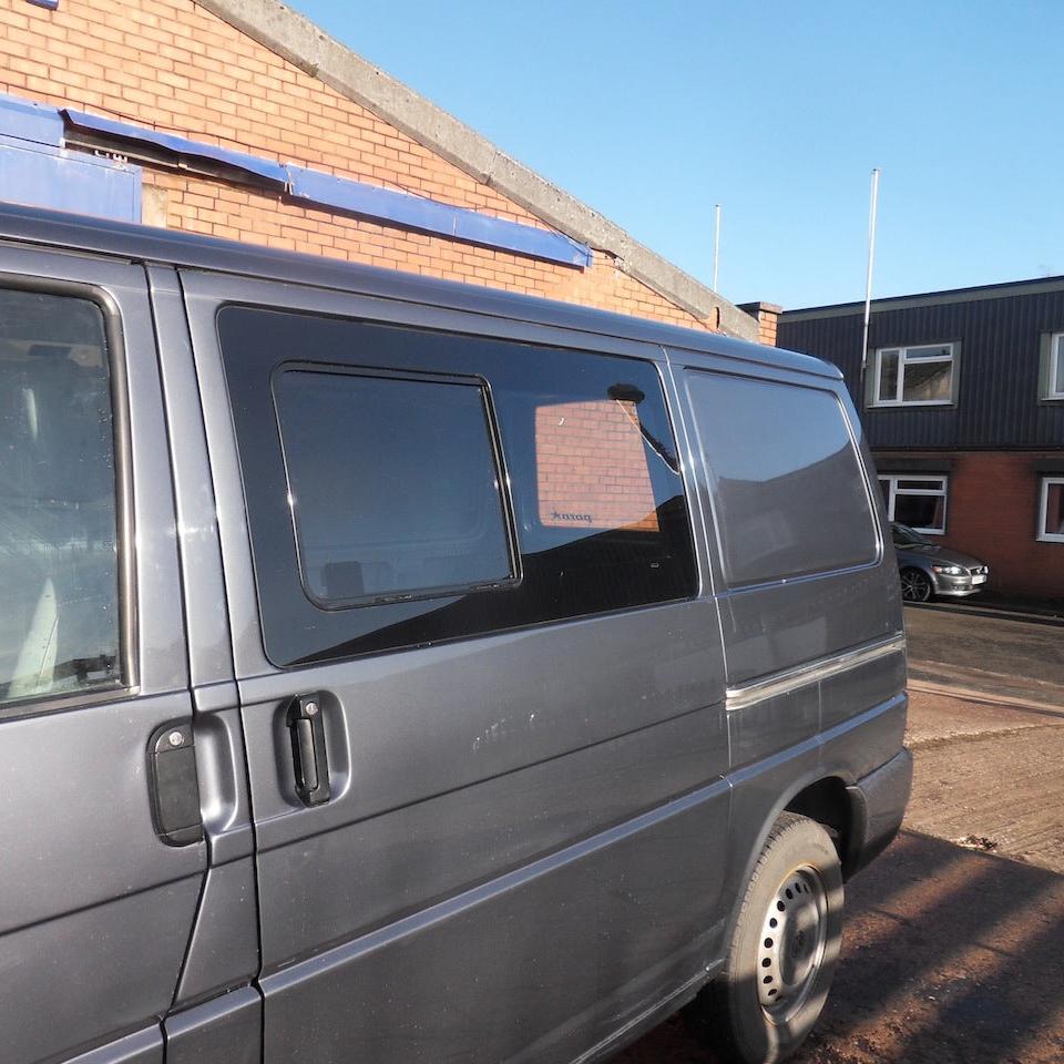 VW T4 Transporter Side Window Sliding Glass Smoked – Van-X