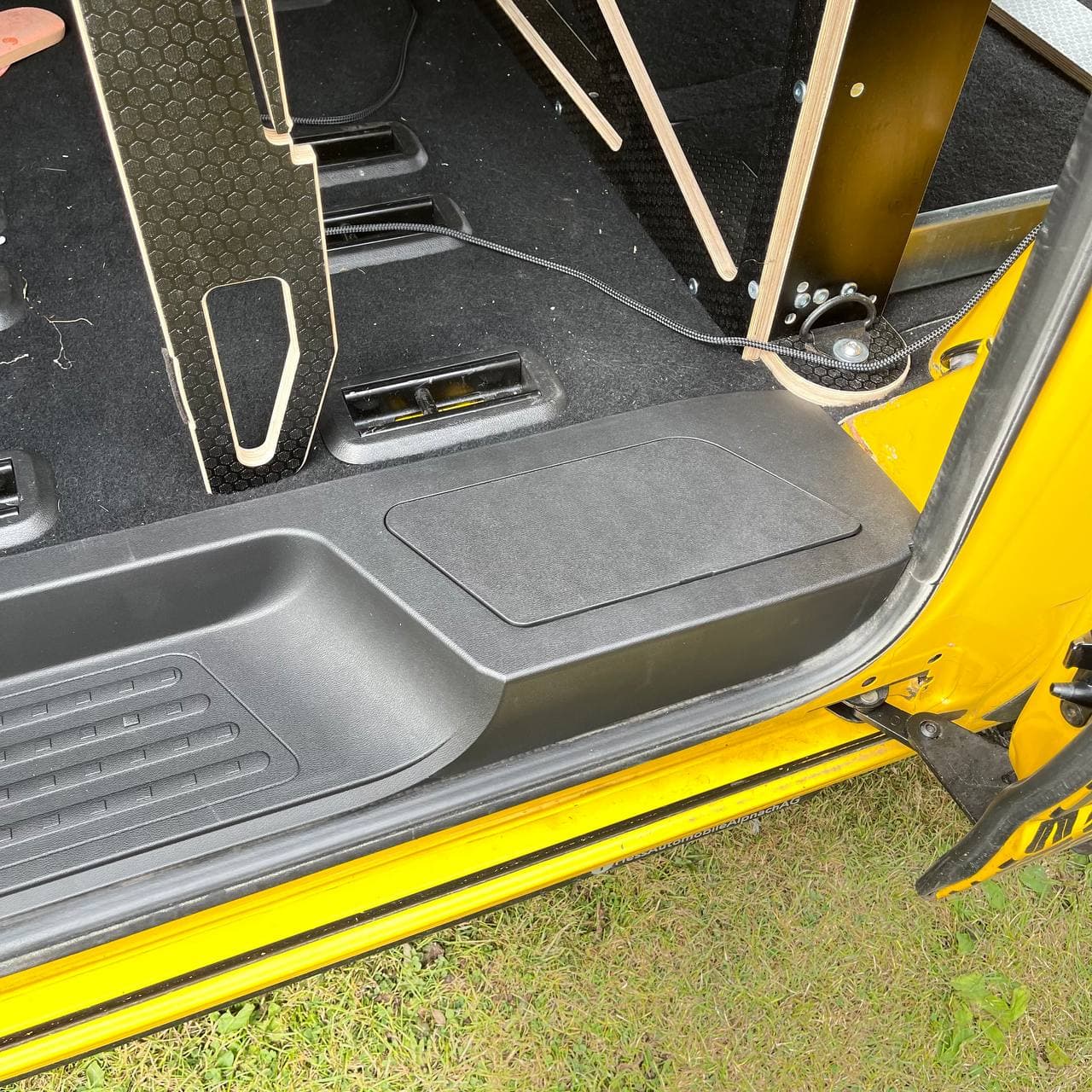 Side - Styling - VW T6.1 – Van-X